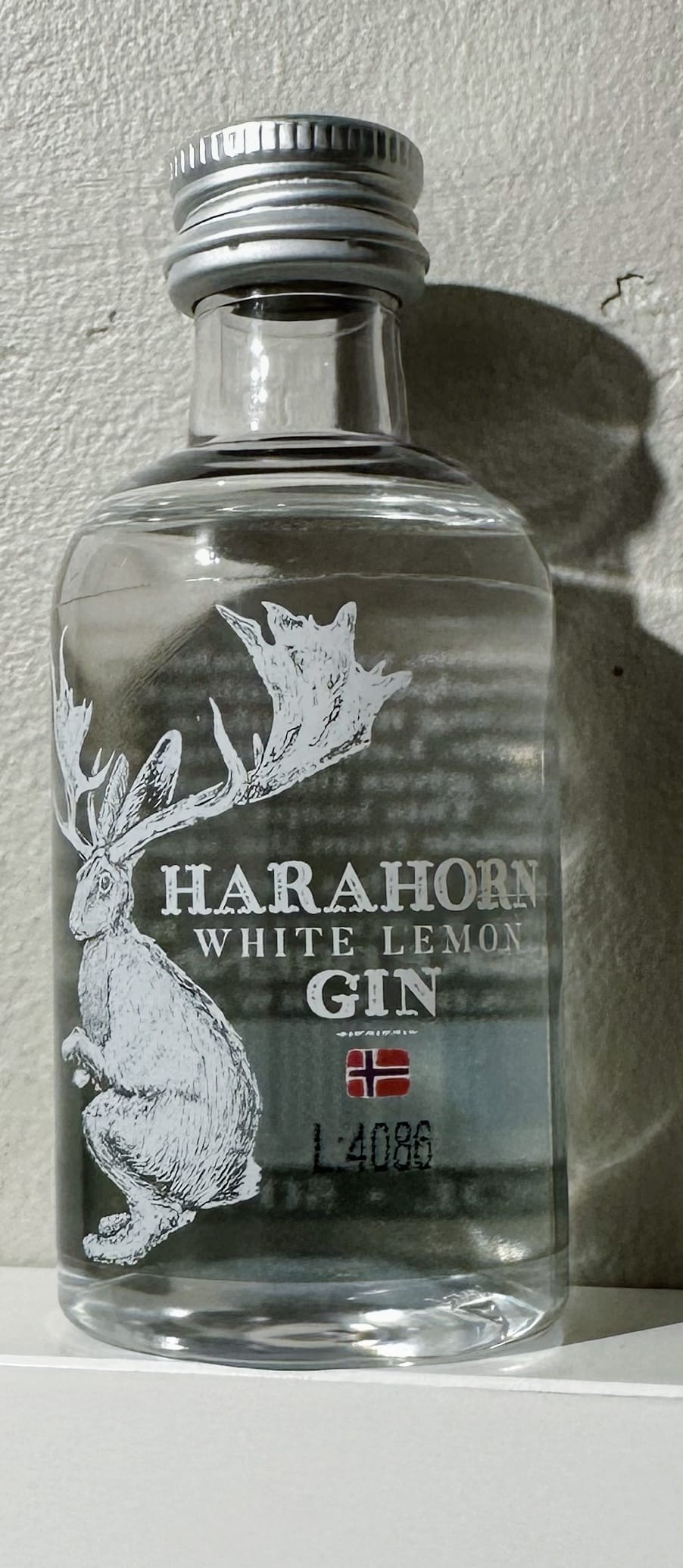 Harahorn White Lemon Gin | Gin Review, Tasting Notes and Serves